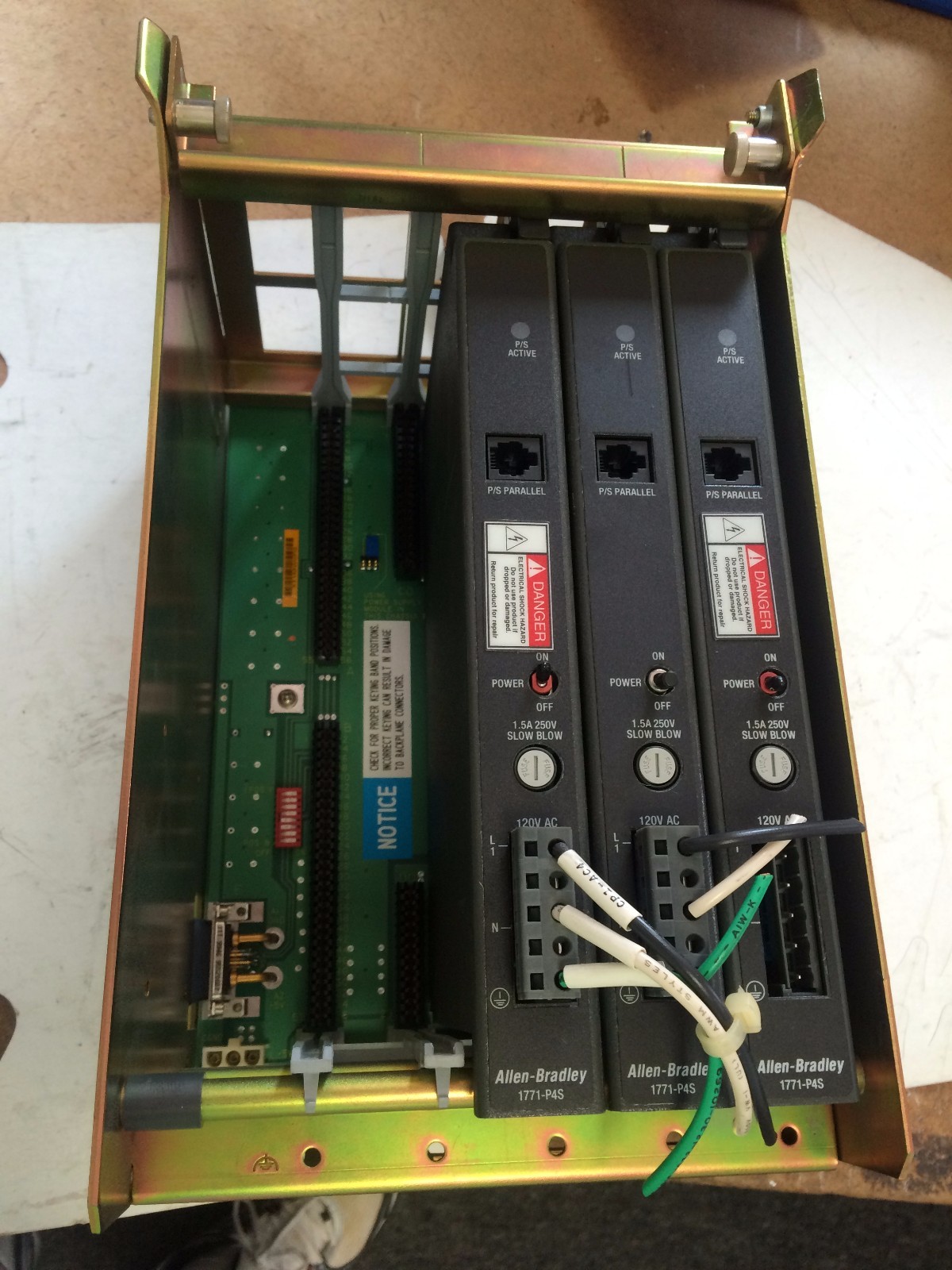 ALLEN BRADLEY 1771-A1B B,4-SLOT I/O CHASSIS,1771-P4S,CP07D,96815208 A01 ...