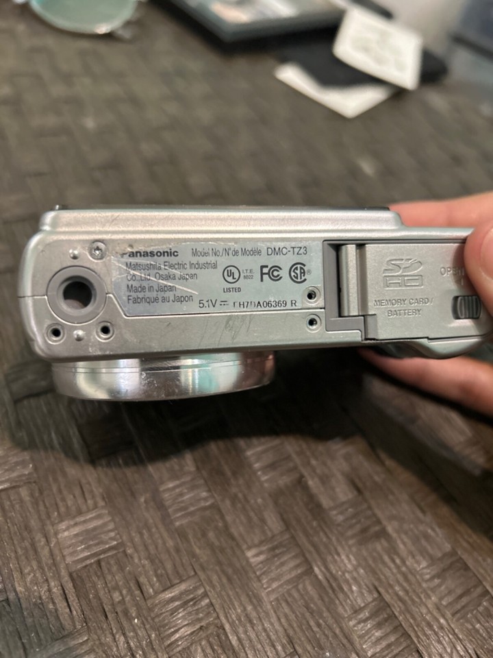 Panasonic LUMIX DMC-TZ3 7.2MP Digital Camera - Silver 5025232418893 | eBay