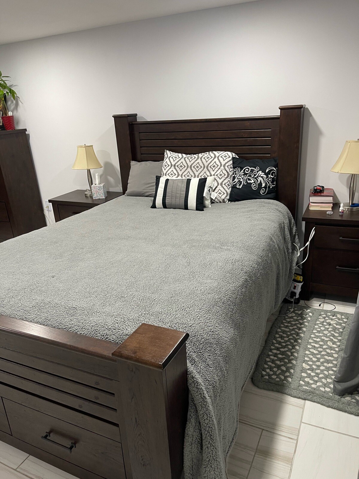 Ashley Furniture APK-B697-QSB Porter Queen Sleigh Storage Bed - Brown ...