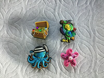 PIRATE JIBBITZ OCTOPUS JIBBITZ TREASURE CHEST JIBBITZ STARFISH JIBBITZ ...