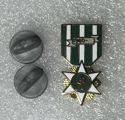 United States Navy Medal Military Veteran Pin Pinback Commendation ...