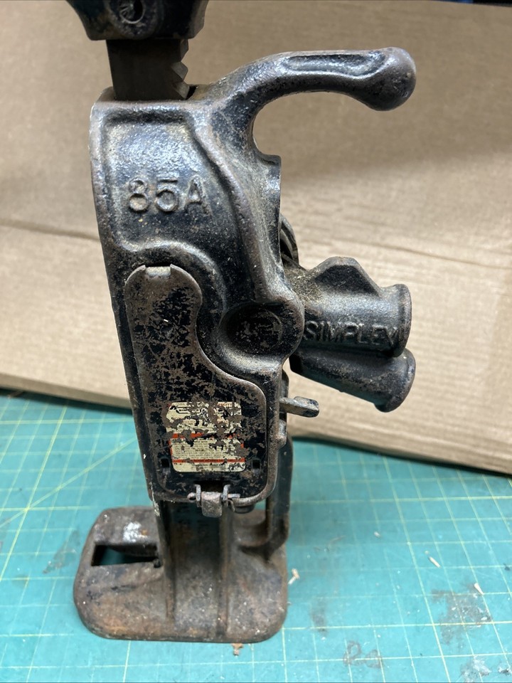 Cast Iron Simplex 85A Railroad Jack 5 Ton Capacity Templeton & Kenly 32 ...