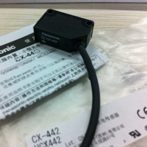 One New Photoelectric Sensor For Panasonic CX-442 CX442 Free Shipping ...