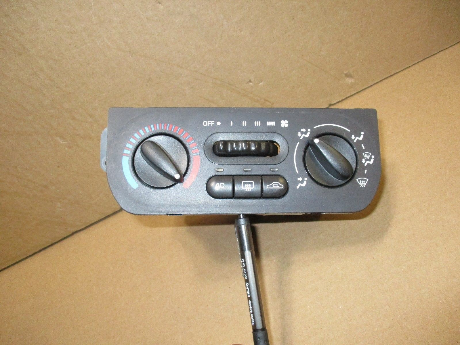 00 01 02 Saturn SL2 AC and Heater Control Used Stock #272-AC | eBay