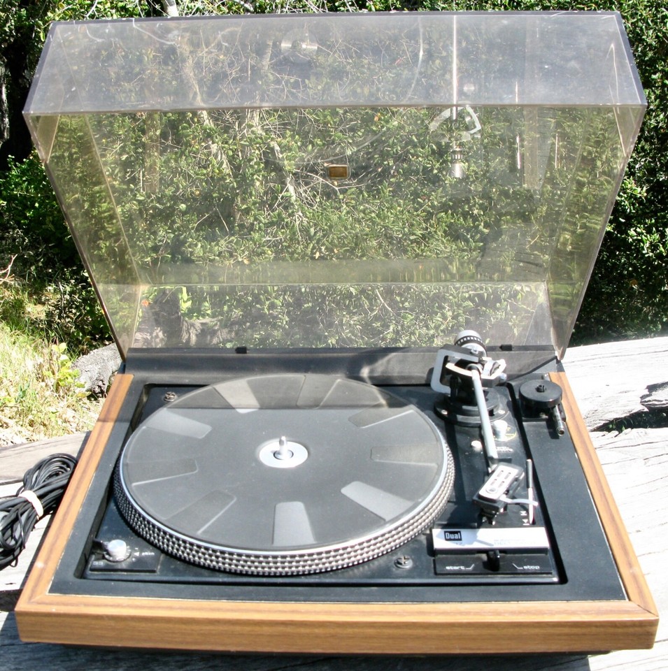 Dual 1237 Record Turntable Auto Belt Drive W/ Dust Cover & Stacking ...