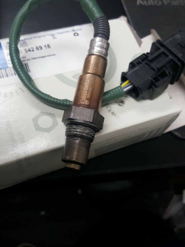 Mercedes C280 Bosch Left Right Upstream Oxygen Sensor 0035426918 ...