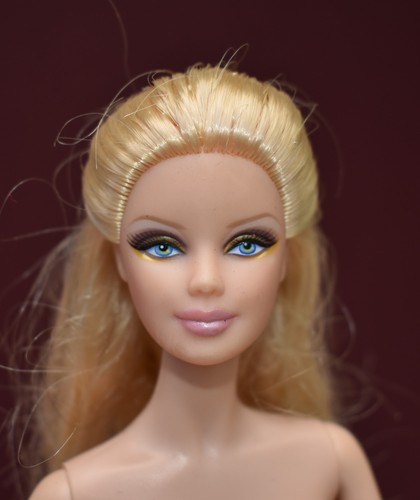 Mattel Barbie Basics Model No. 01 Collection 1 | eBay