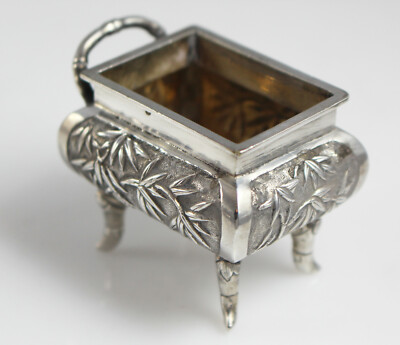 Salt & Pepper Shakers - Chinese Export