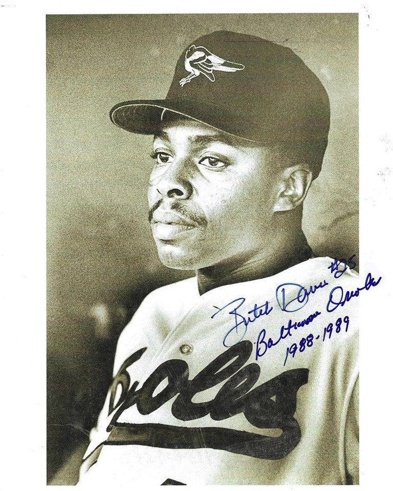 BUTCH DAVIS BALTIMORE ORIOLES #25 1988-1989 autographed 8x10 photo w ...