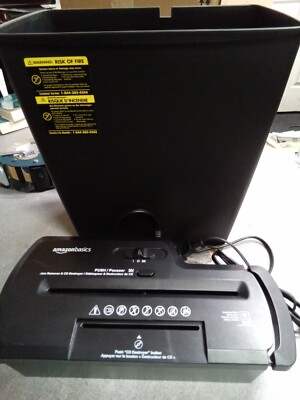 Amazon Basics 8-Sheet Strip-Cut Paper, CD, and Credit Card Shredder ...