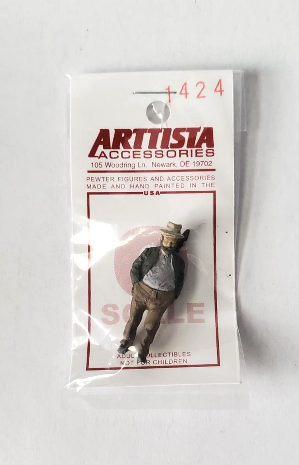 Arttista #1424 - Hobo Walking w/Guitar - O Scale Figure - Model Trains ...