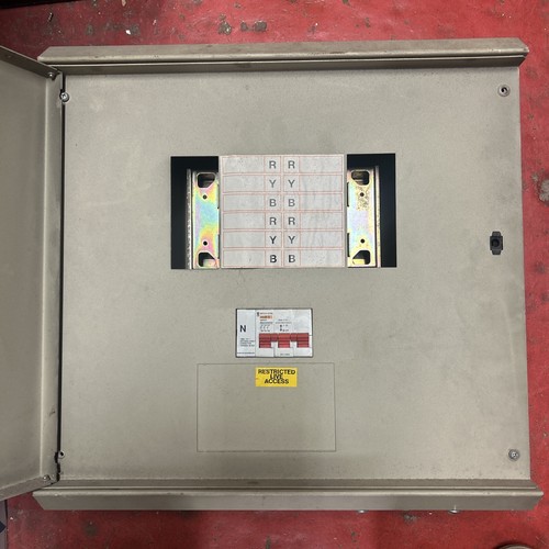 Merlin Gerin 4way 3phase Distribution Board 125amp DB03 | eBay UK