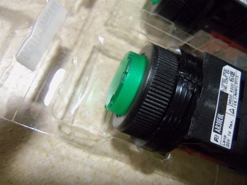 NEW Fuji Electric Green push Button Switch AR9T511-H AR30E0L *FREE ...