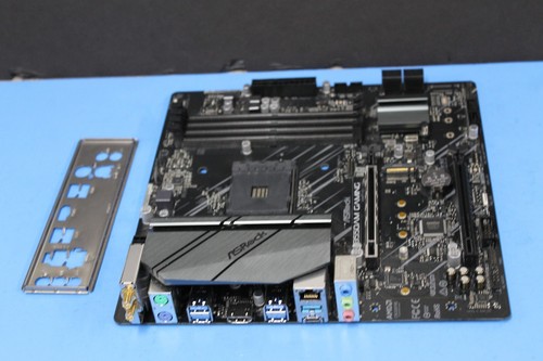 ASROCK B550AM Gaming AMD B550A Socket AM4 DDR4 HDMI Micro ATX ...