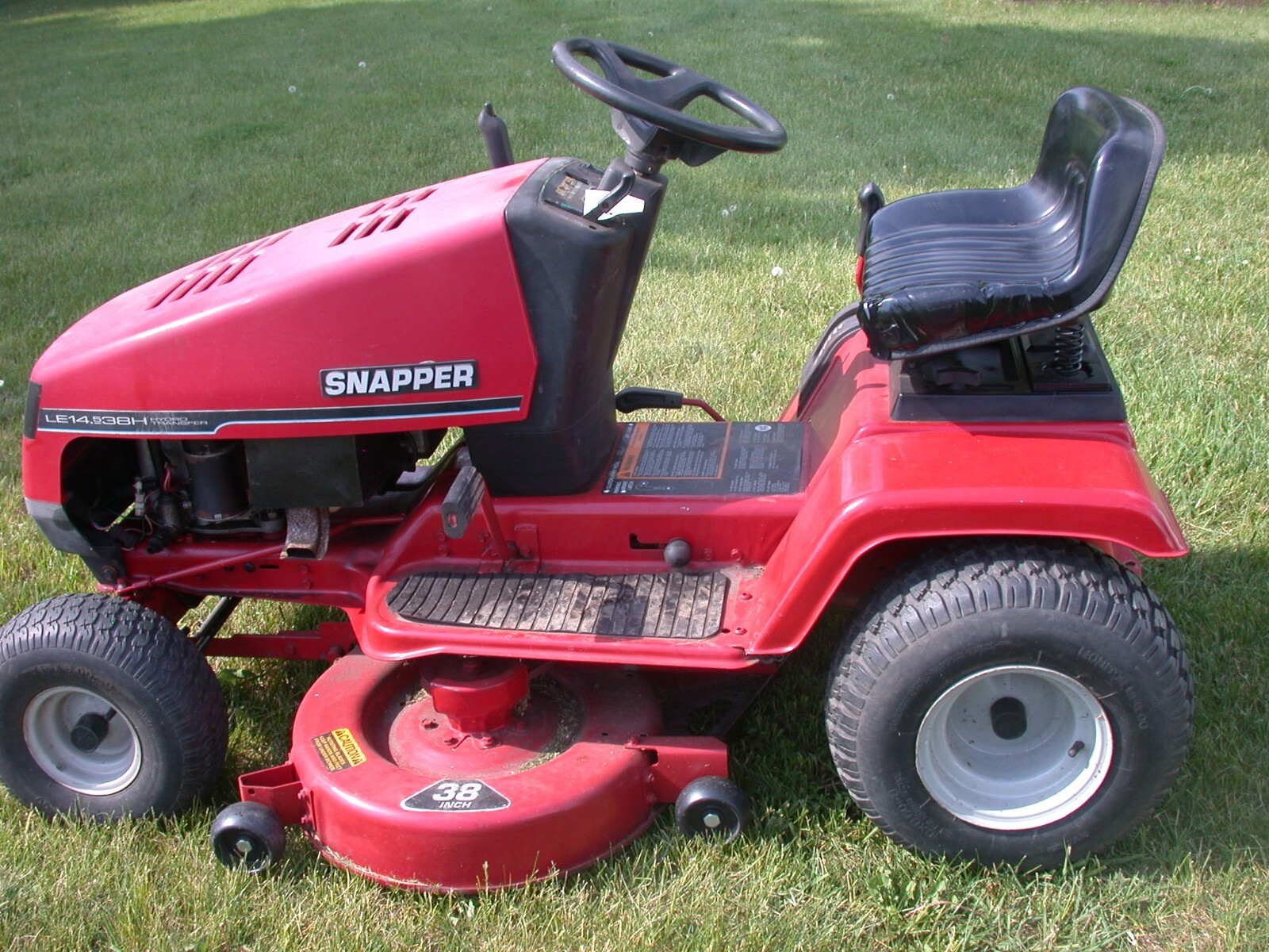 Snapper LT 140h38bbv lawn mower, hydro, hand control, 1995-97. mobility ...