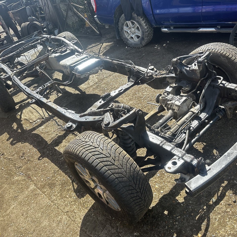 NISSAN NAVARA D40 2.5 3.0 CHASSIS Frame "2006-2015reg ( Can Deliver ...