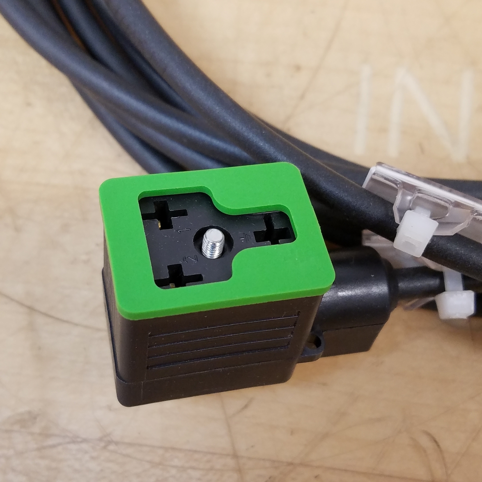 Murr Elektronik 7000-11021-6560500 MSUD Valve Plug, PUR 3x0.75, 11 ...