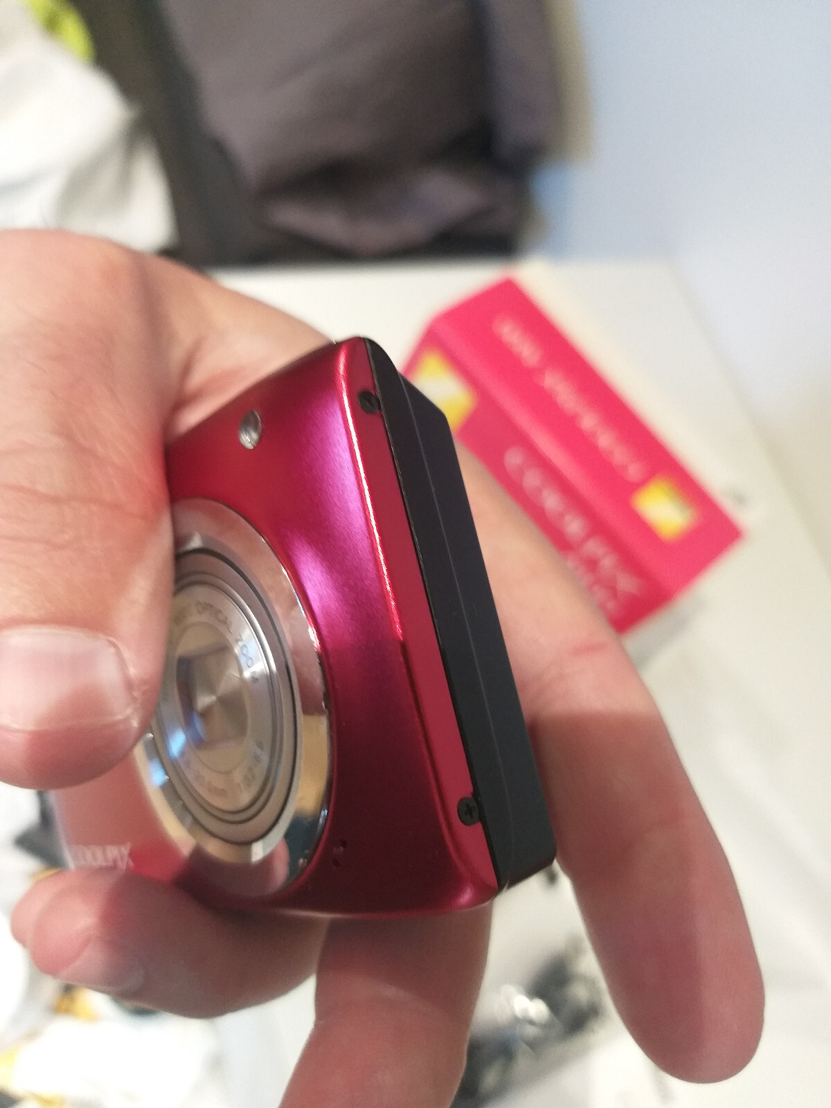 Nikon Coolpix A100 Compact Point & Shoot Digital Camera Box 16 GB SD SEE PICTS | eBay