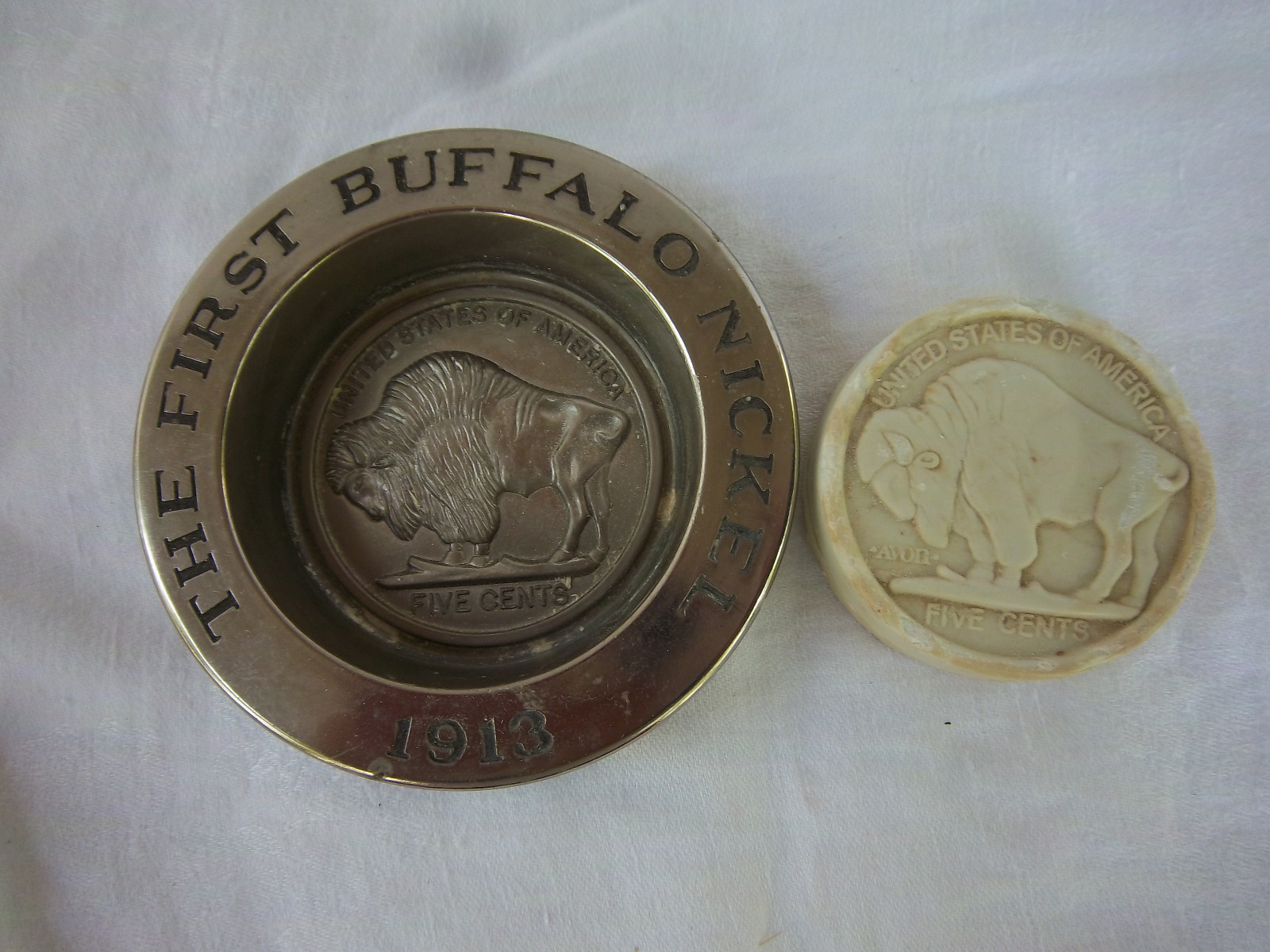 VINTAGE METAL AVON FIRST BUFFALO NICKEL 1913 soap CIGARETTE ASHTRAY ...