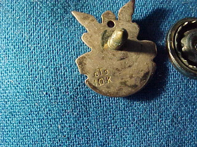 Vintage 10K GOLD PIN-30 YEAR SERVICE in US VETERANS ADMINISTRATION | eBay