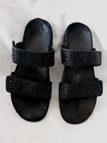 VIONIC- Samoa Sandal Size 7 Black Adjustable Straps w Decorative Studs ...