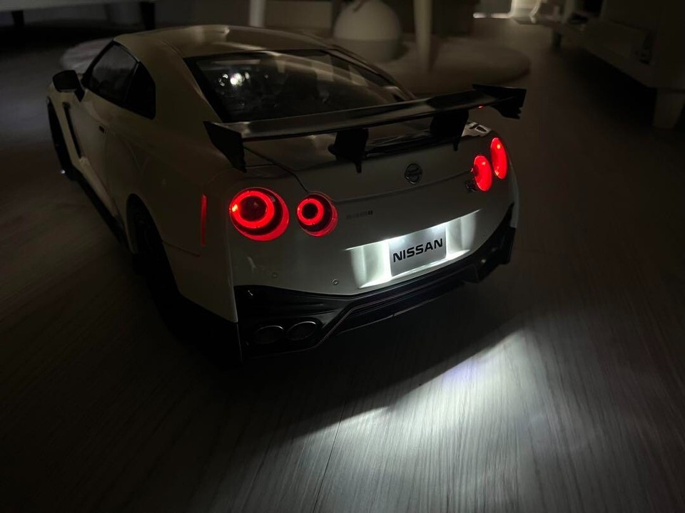 DeAGOSTINI Nissan GT-R NISMO 1/8 Scale Model Intelligent Key Control | eBay