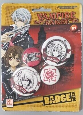 Spillette Vampire Knight Day Class SET 4 PIN Badge Pack CONFEZIONE ...