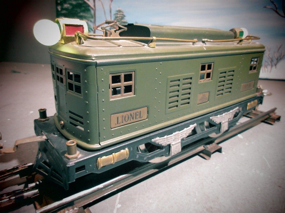 Lionel 8E locomotive olive drab RESTORED TESTED RUNS +a manual reverse ...