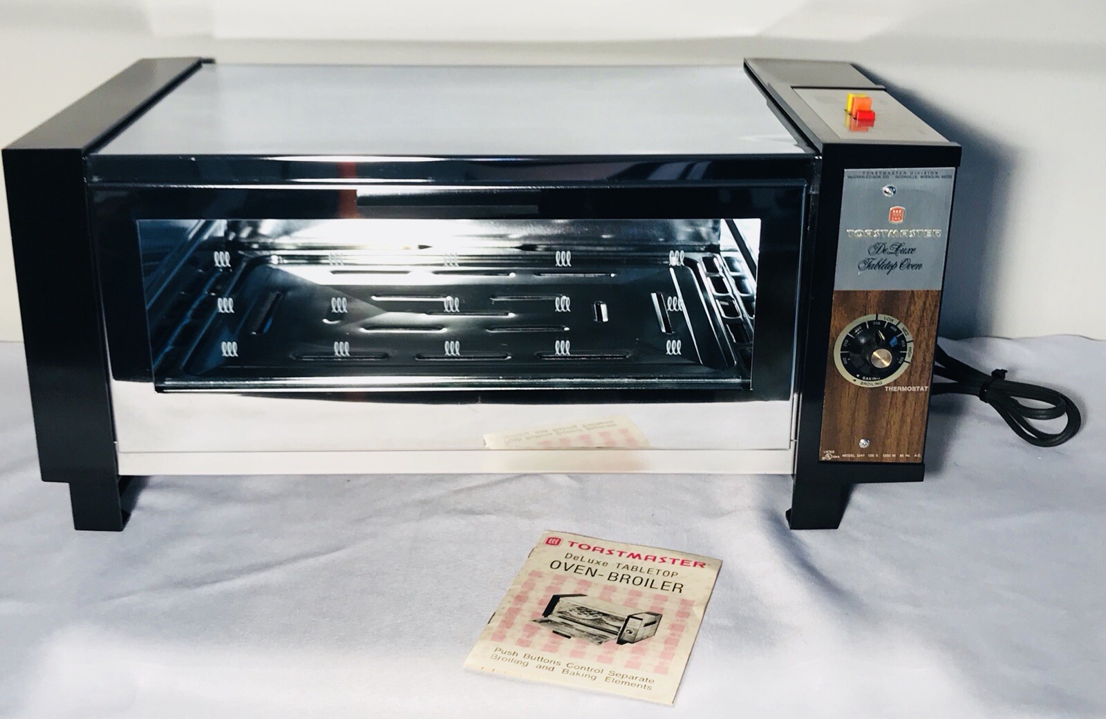 Vtg Toastmaster DeLuxe Tabletop Toaster Oven Chrome Faux Wood Broil ...