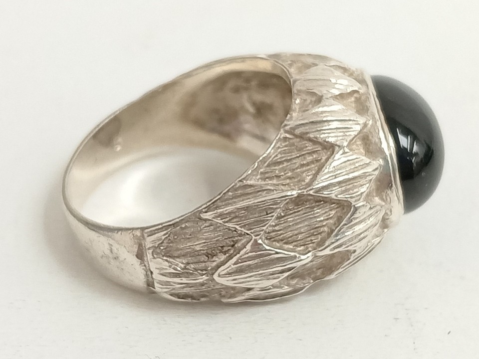 925 Sterling Silver Unique Textured Band Black Cabochon Stone Ring Size ...