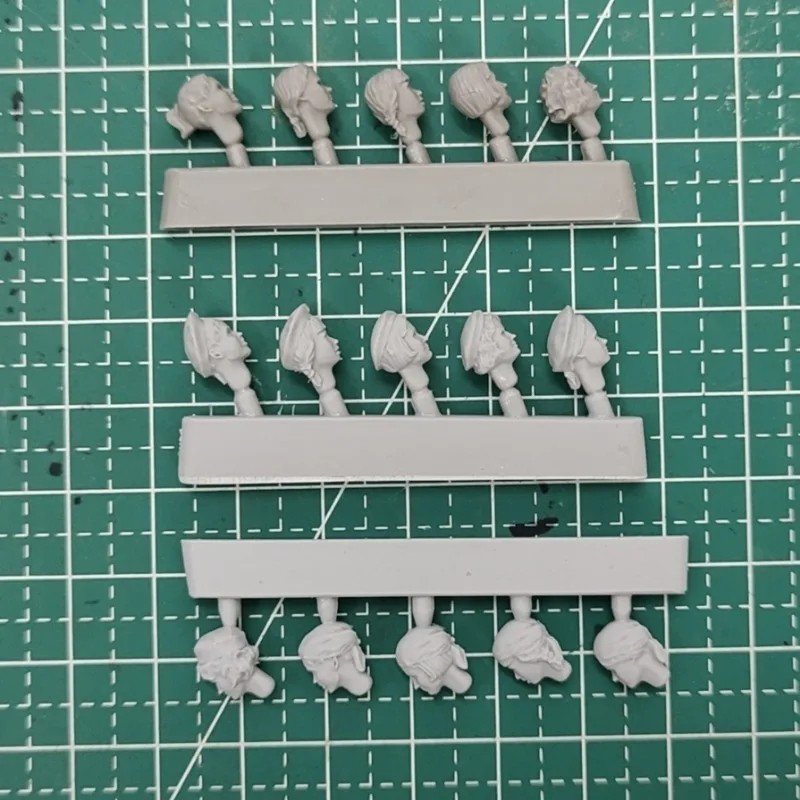 1/35 Female Heads 15 Head Woman RESIN FIGURE MODEL KIT Unassembled ...