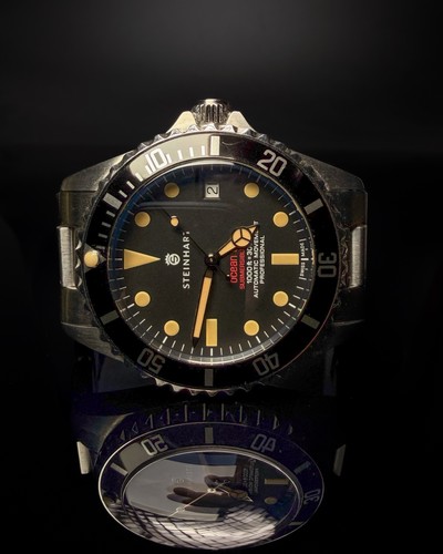 Steinhart Ocean One Vintage RED Diver Watch 39mm Automatic In Box | eBay