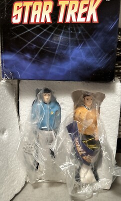 Star Trek Spock & Captain Kirk Salt & Pepper Shakers New In Box Sci Fi ...