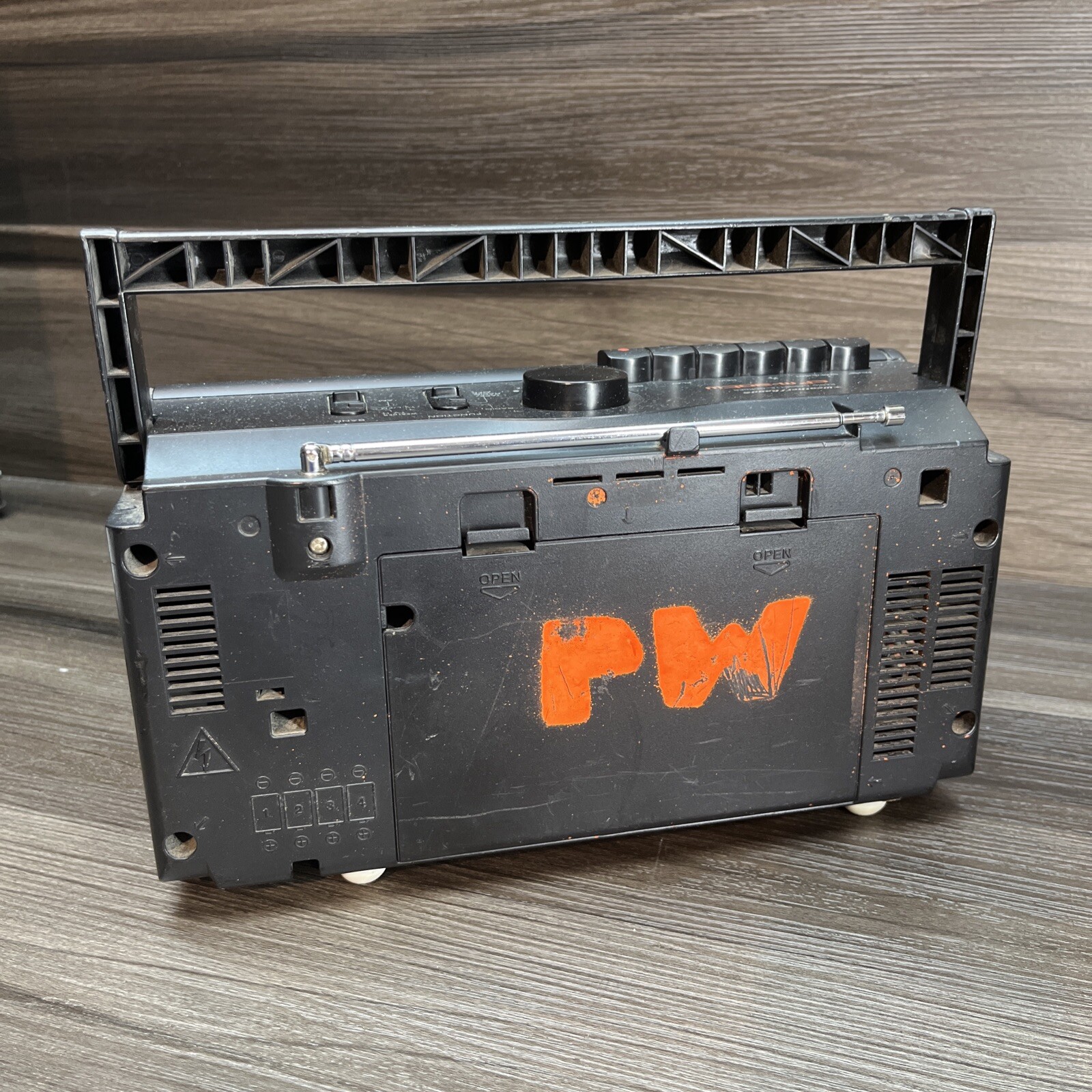 Sony CFM-30TW AM/FM Radio Cassette RecorderTV Weather Band 2 Way ...