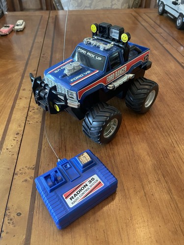 Vintage 1990’s Ford Ranger RADION 35 4x4 Off Road RC Remote Control ...