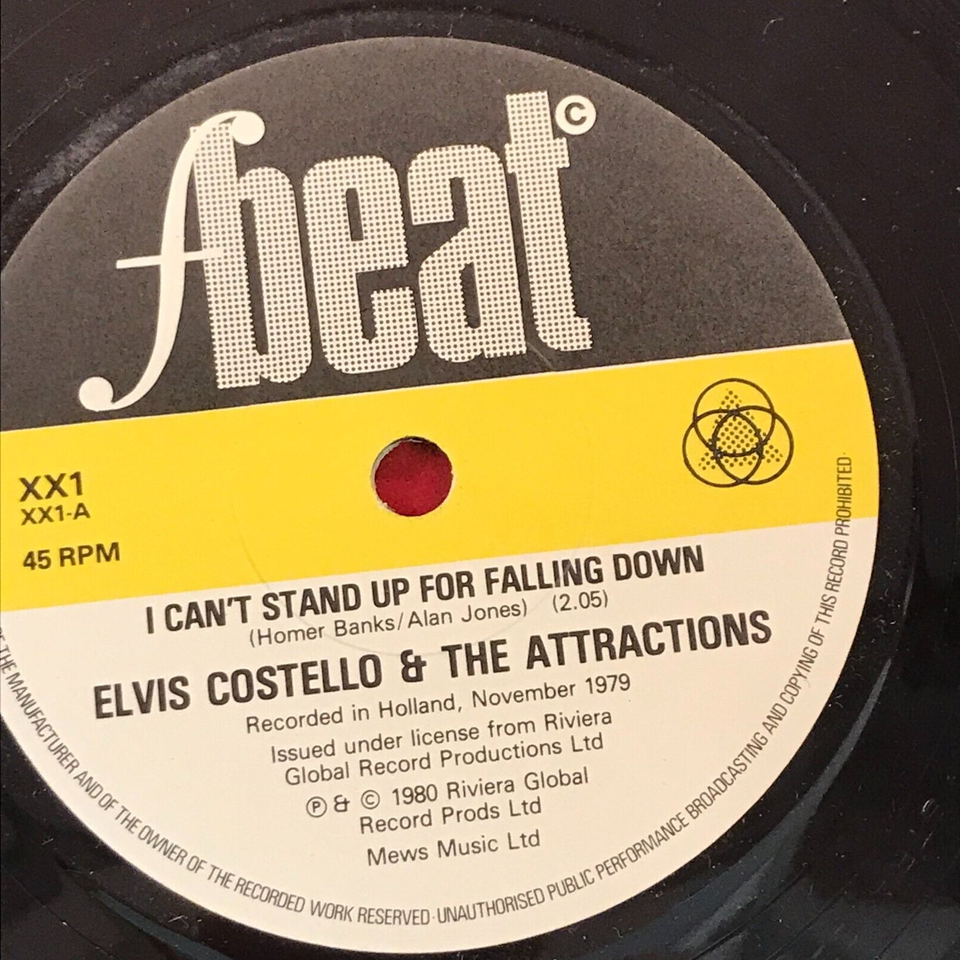 ELVIS COSTELLO I Can't Stand Up For Falling Down 1980 7" vinyl Single ...