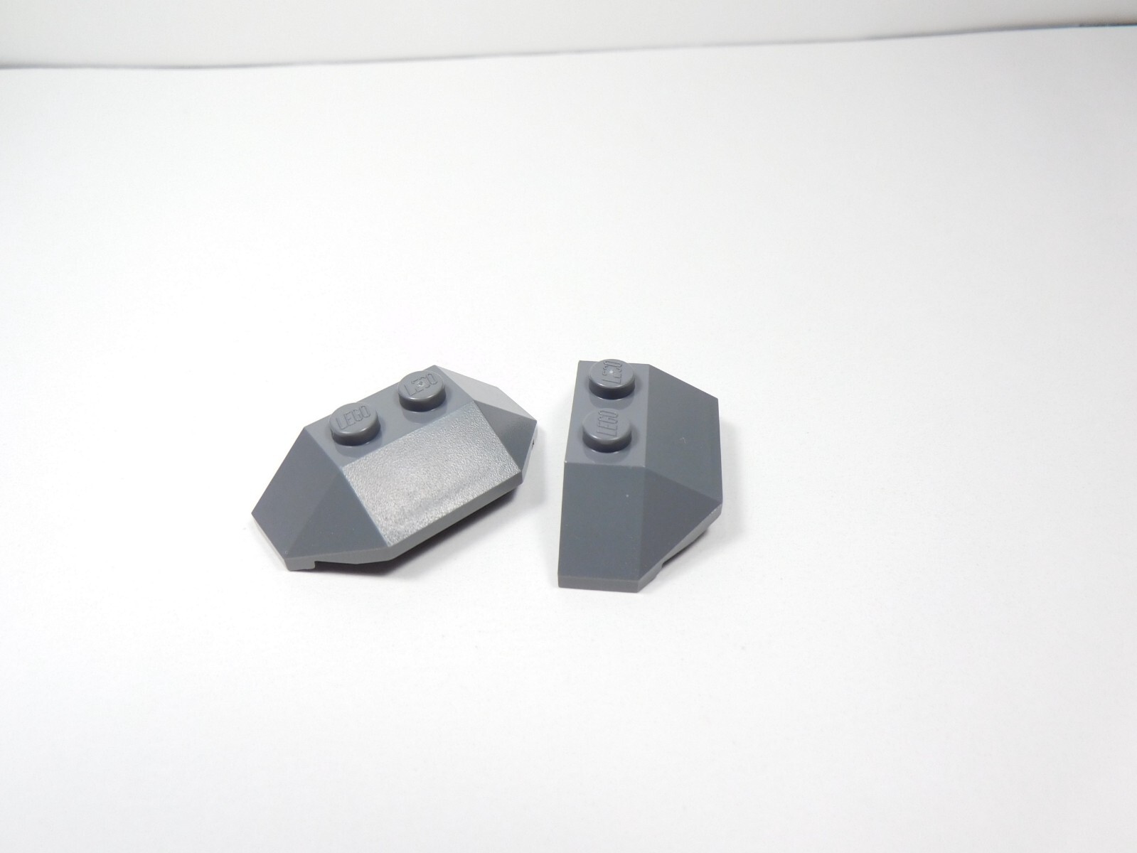 LEGO 2 Dark Bluish Gray 2x4 Triple Wedge Slopes K10 | eBay
