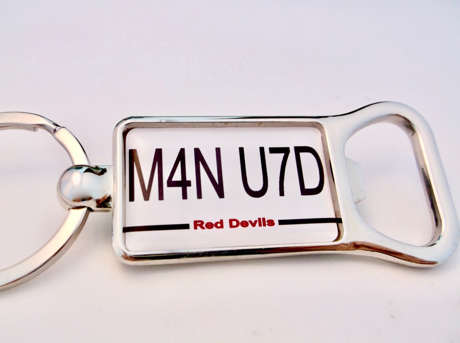 MANCHESTER MAN UNITED NUMBER PLATE STYLE BADGE KEYRING KEY FOB BOTTLE ...