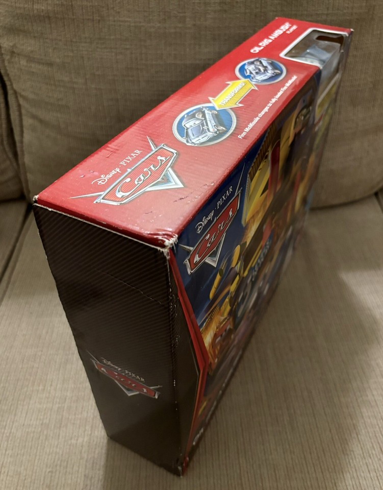 Disney Pixar Cars Quick Changers OIL RIG AMBUSH PLAYSET Mattel 2011 ...