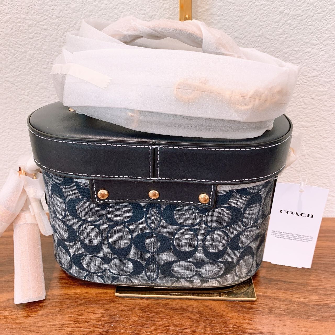 NWT Coach Kay Crossbody In Signature Chambray SO HOT! | eBay