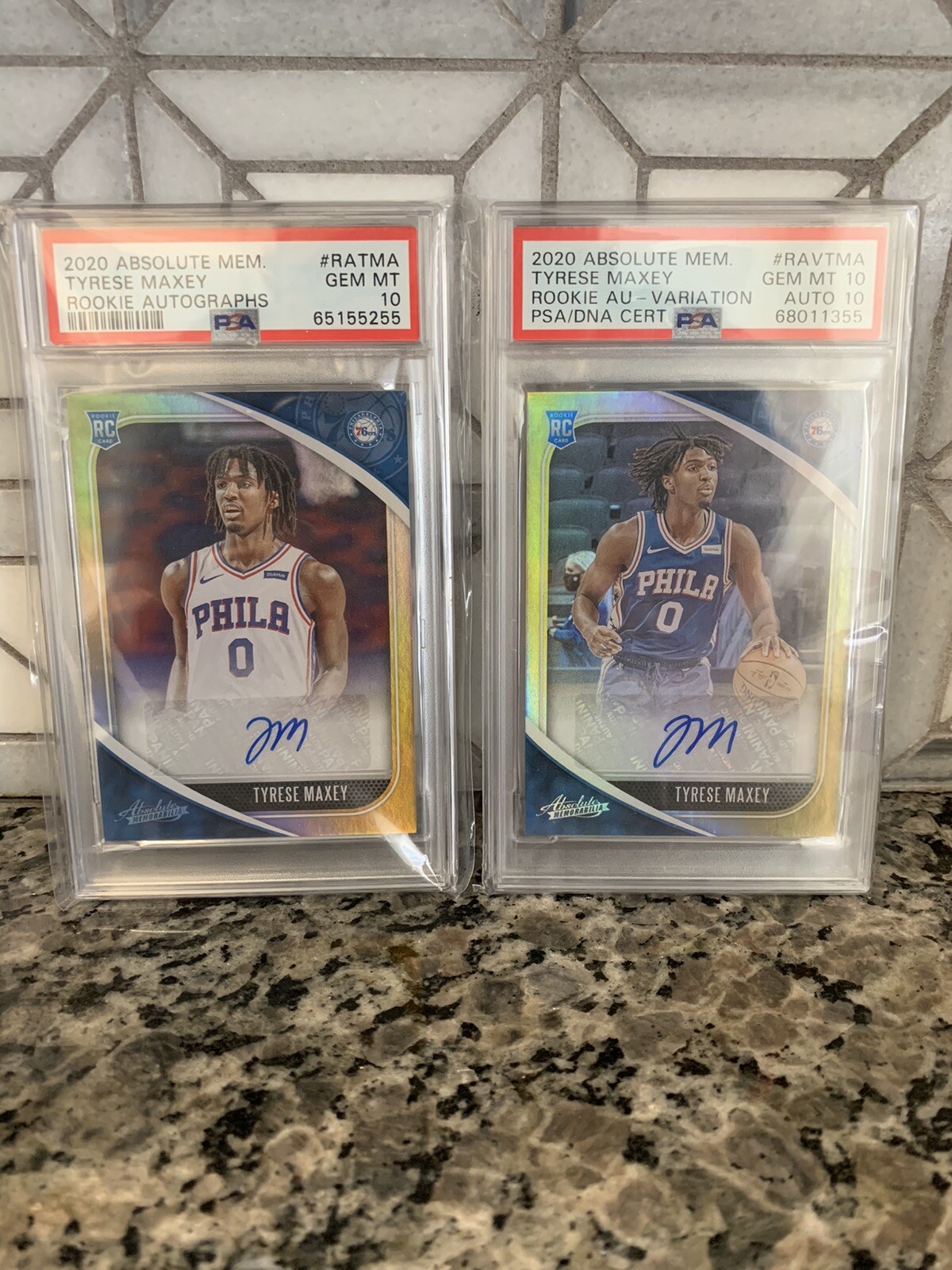 Tyrese Maxey RC 2020-21 Panini Absolute Mem. Autos PSA 10 - (BOTH) POP ...