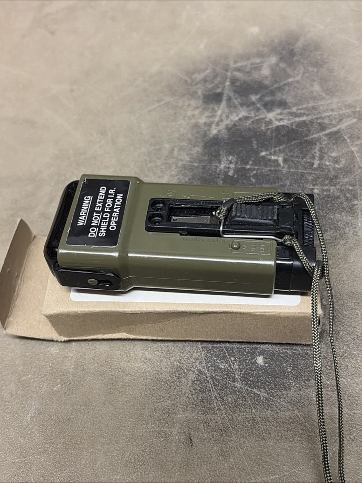 US Military Emergency Strobe Light Distress Survival Signal Marker | eBay