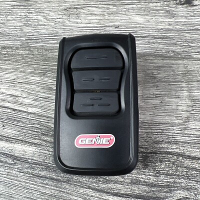 Genie 3 Button Remote Garage Door Transmitter GM3T w/ Clip & New ...