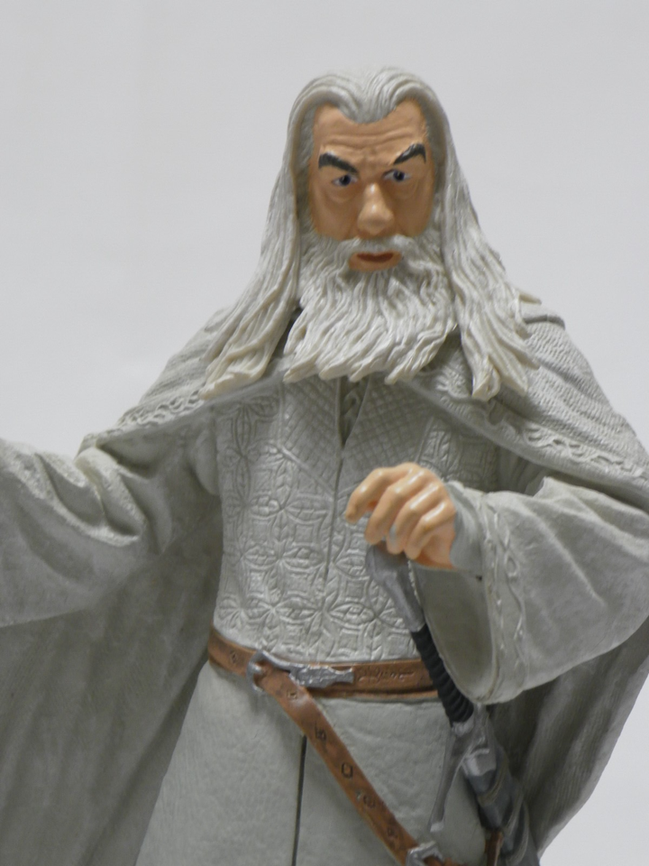 NLP Inc. Tolkien Ent. Lord Of The Rings Gandalf 8" Action Figure | eBay