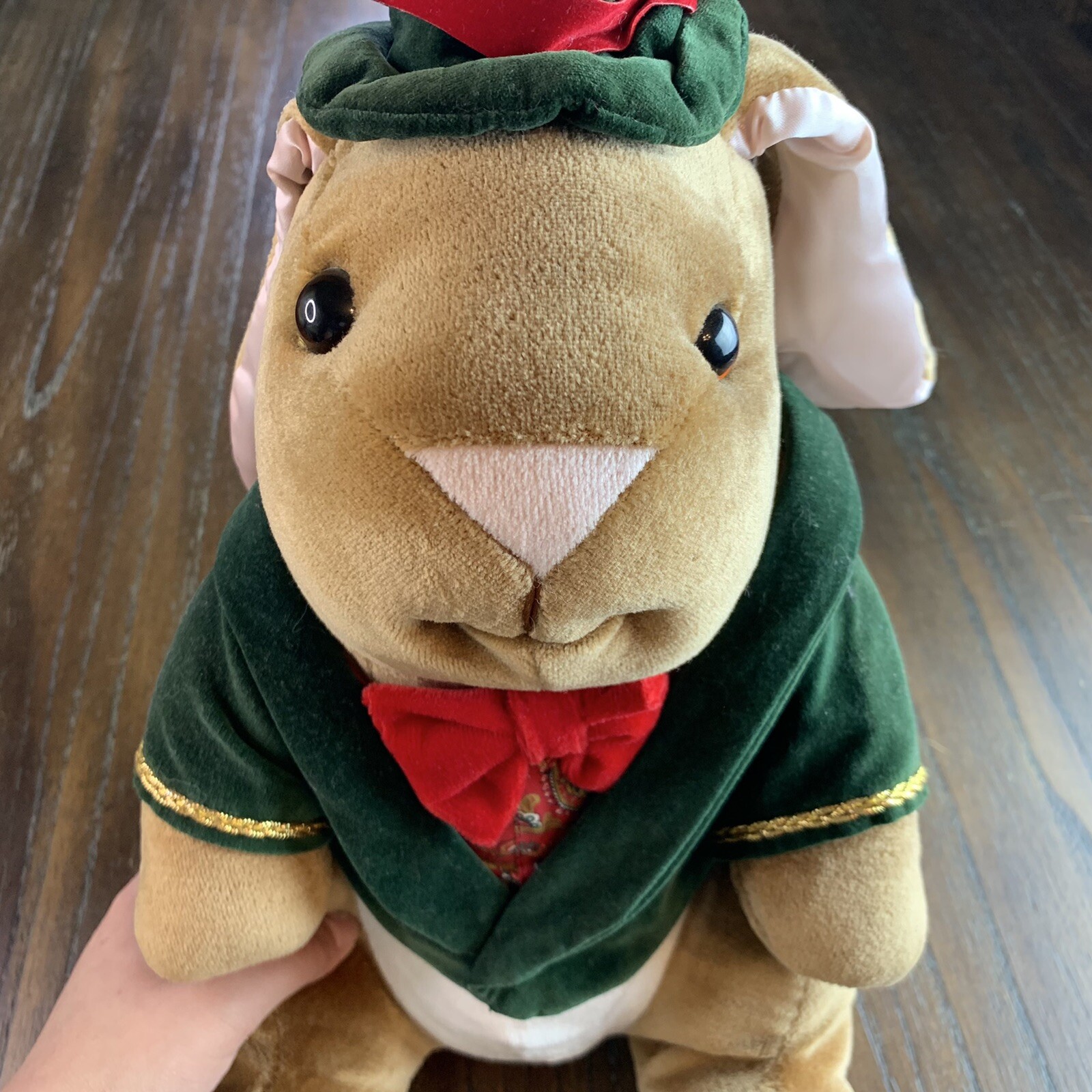 Toys-R-Us RABBIT EARS PRODUCTION VELVETEEN Christmas RABBIT PLUSH BUNNY ...