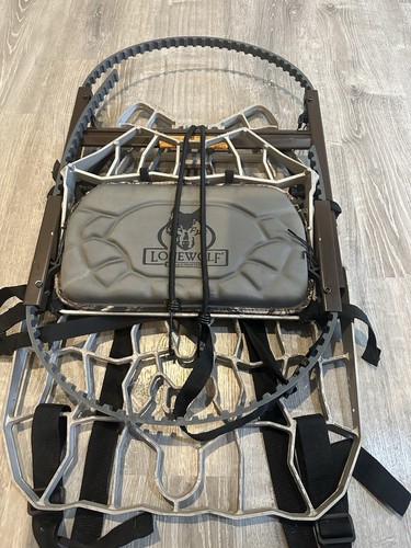 Lone Wolf Tree Stand Hand Climber!! Used 2xs!! Mint!! Fast shipping ...