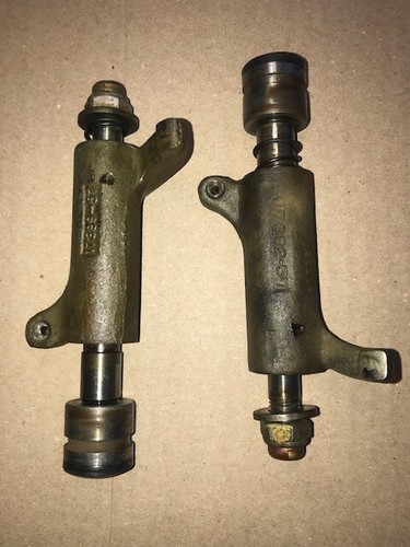 Tappet rocker arms shafts red dots Harley Davidson Sportster XLH CH 900 ...