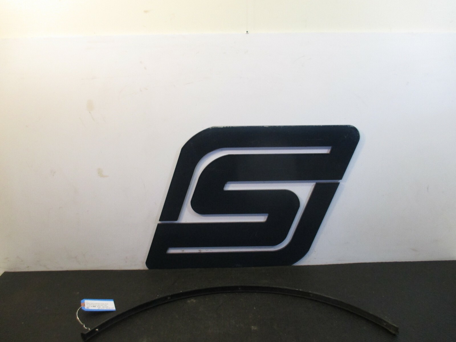 2002 Lexus SC430 3UZ-FE Passenger Right Rear Fender Guard Splash Shield ...