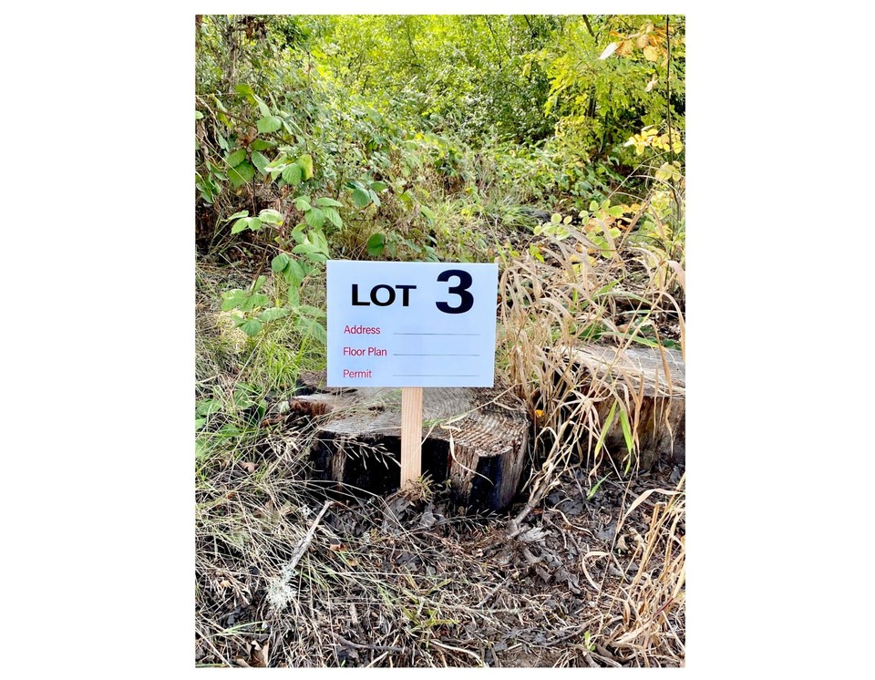 12pk Real Estate Lot Markers w/ Build Info, Custom Printed, Corrugated ...