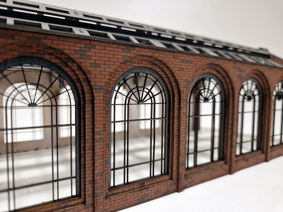 00 Gauge Cheltenham 2 Lane Engine Shed | eBay UK